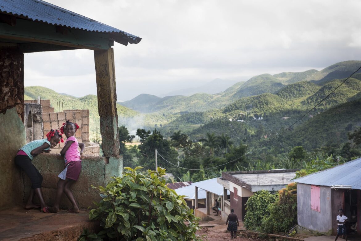 Exposition. AYITI : Yon ti kote apa ! (Haïti : un petit côté à part ...